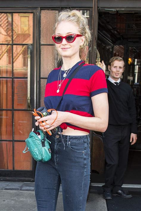 Sophie Turner Rsweaterbullets