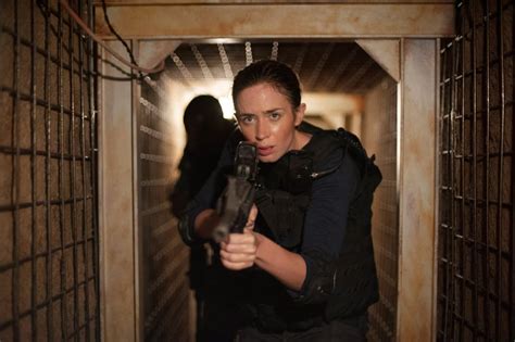 Emily Blunt Workout And Diet Plan Updated Mary Poppins Meets Sicario
