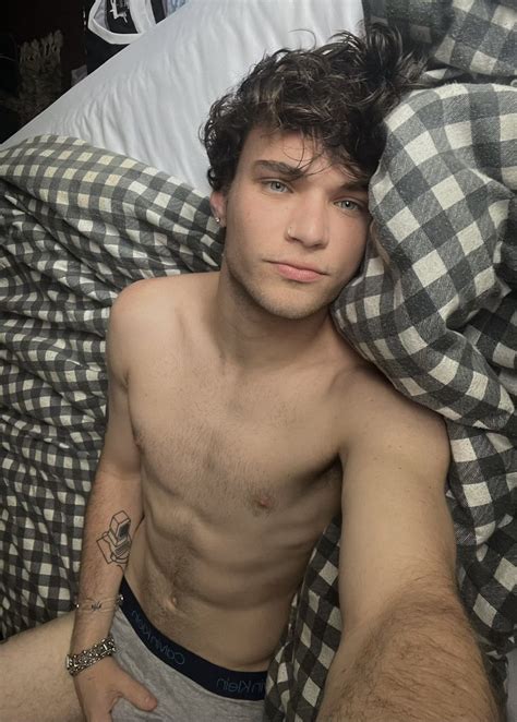 Boys In Boxers On Twitter Boysinboxers