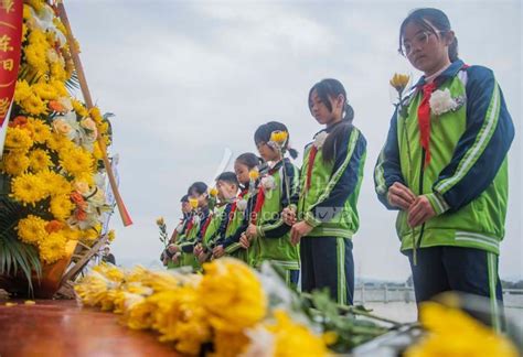 湖南道县清明将至 缅怀先烈 人民图片网