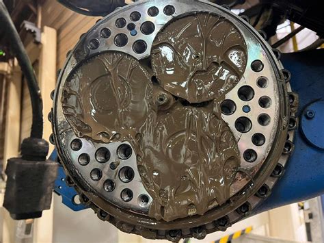 Bôi Trơn Robot Công Nghiệp Tại Sao Nó Lại Quan Trọng Home