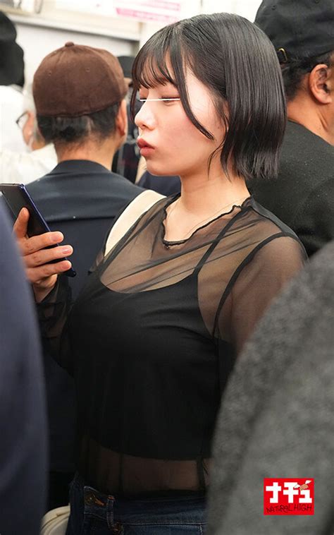 電車の中でインナーを抜き取られ透け巨乳を見られる羞恥で抵抗できないシアーシャツ女子2｜エロ動画・アダルトビデオ｜fanza動画