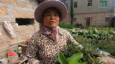 泰叔泰婶在家准备了不少东西，有的听都没听过，来长长见识 Youtube