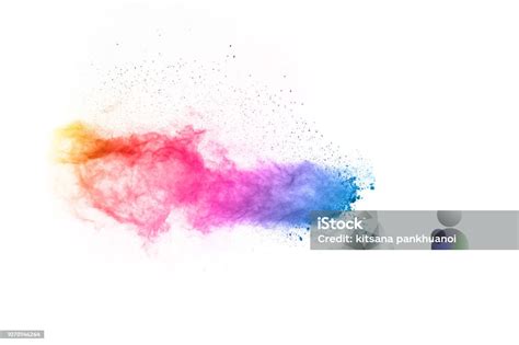 추상 분말 Splatted 배경입니다 흰색 바탕에 화려한 분말 폭발입니다 색깔된 구름입니다 다채로운 먼지 폭발 페인트 Holi