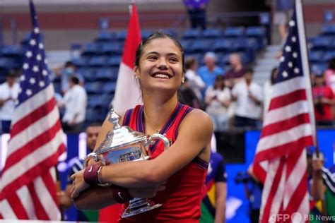 18歳ラドゥカヌが全米op優勝 予選から史上初のグランドスラムv 写真20枚 国際ニュース：afpbb News
