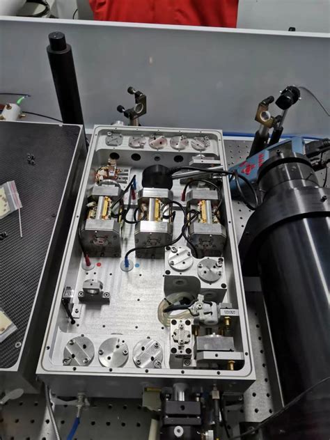 Yag激光器 综合科研仪器共享中心