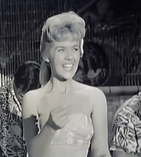 Connie Stevens 1960 Beautiful Actresses Beautiful Blonde Connie