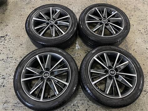 더뉴그랜저 정품 18인치 휠타이어 판매합니다 세컨웨어헬로마켓