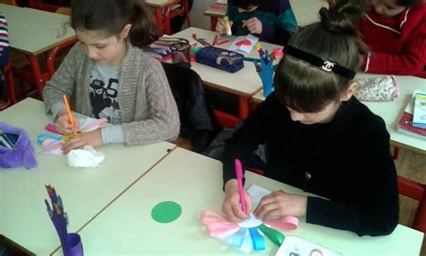 მინდვრის ყვავილები დედის დღე ჩვენს კლასში