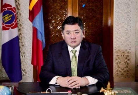 УИХ ын дэд дарга МАН ын дарга М Энхболд эх үрсийн баярын мэндчилгээ дэвшүүллээ Өглөө мн