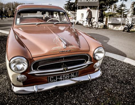Voiture Ancienne Voiture Ancienne Peugeot 403
