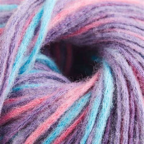 Homepage | Filpucci | Filati fantasia per maglieria di alta gamma