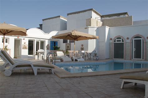 무료 이미지 섬 재산 푸른 관광 여행 여가 맑은 장난 기분 전환 터키 옥 행복 호텔 의지 별장 집 수영장 부동산 주거 지역 아파트 창문