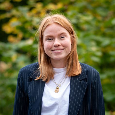 Annelie Snel Operational Research Assistant Enneüs