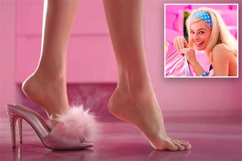 Margot Robbies Barbie Feet Spark A Fetish Frenzy Gagging