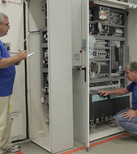 Siemens Offers Optimized Control Panel Constructionto Machine Tool