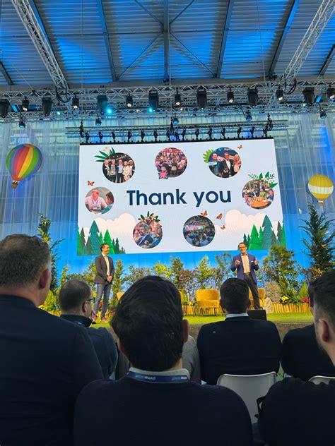 Sarah Van Sickle On Linkedin A Big Thank You To Salesforce For Inviting The Aircall Team To The