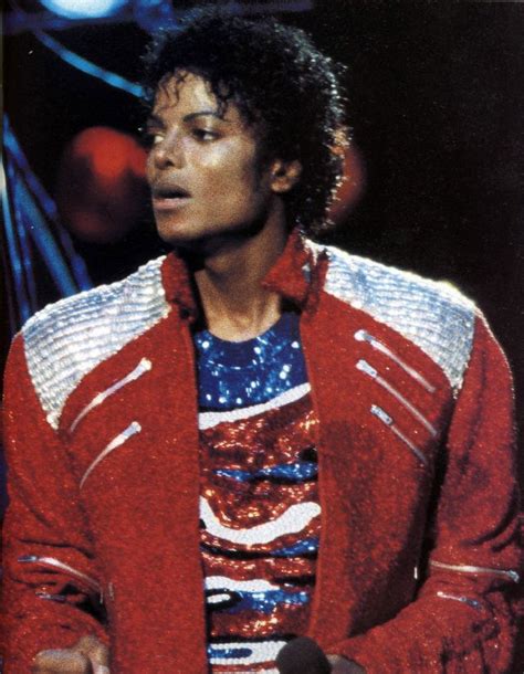 30 Vintage Photographs Of A Young And Handsome Michael Jackson In The 1980s ~ Vintage Everyday
