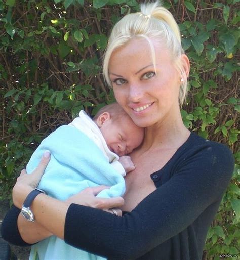 Anita Blonds Instagram Twitter And Facebook On Idcrawl