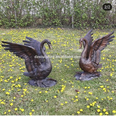 Outdoor Garden Decoration Majestic Swans Bronze Garden Ornament