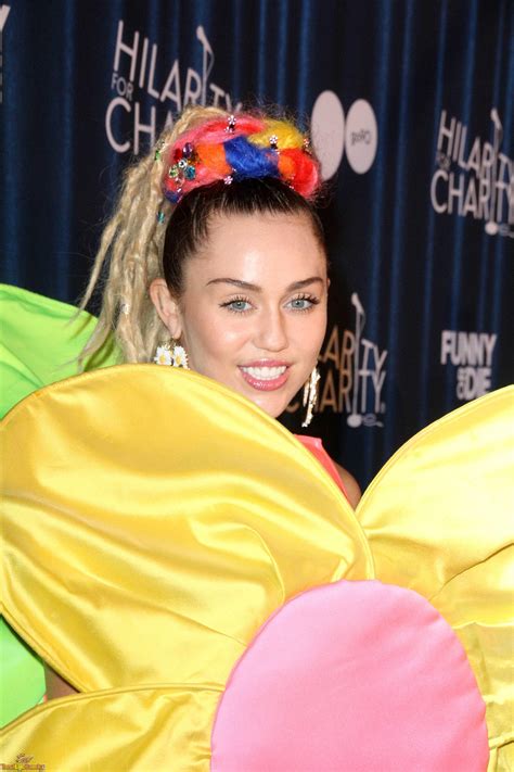 Miley Cyrus Photo 7198803 3456x5184