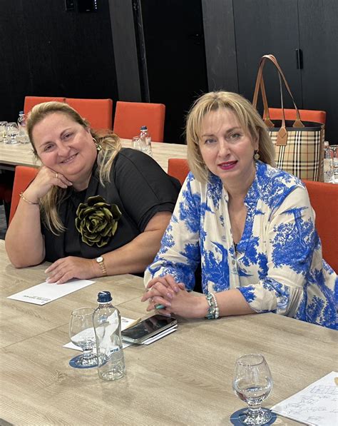 ქალები ქალები მომავლისთვის Women For Tomorrow