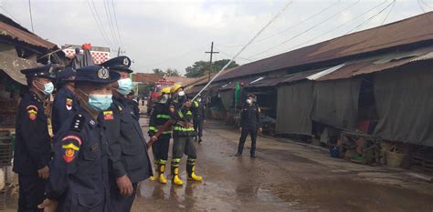 ရွှေဘိုမြို့ မြို့မစျေးကြီးအတွင်း မီးဘေးအန္တရာယ်ကင်းရှင်းရေး တာဝန်ရ