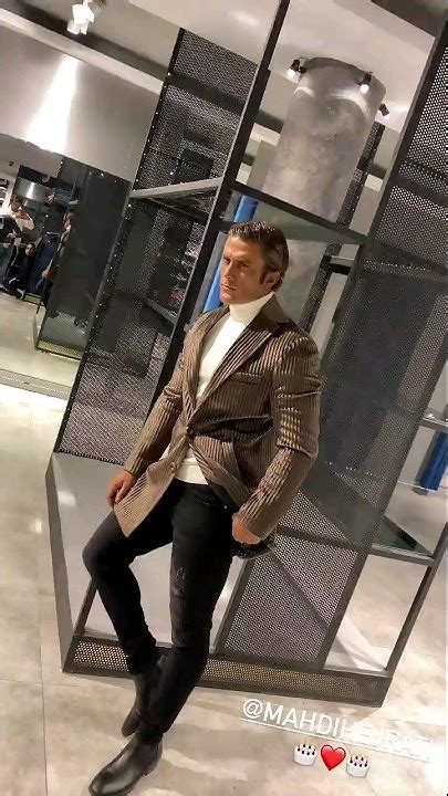 صحنه ی عکاسی مهدی هجرتی از تاپ سیلر Youtube