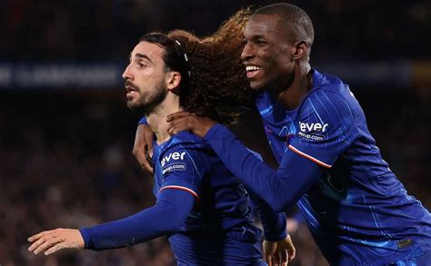 « Avec Nicolas Ce Nest Pas Seulement Les Buts Cucurella Loue L