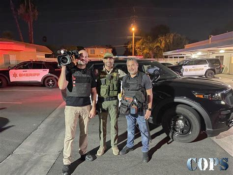 Howitworks Cops