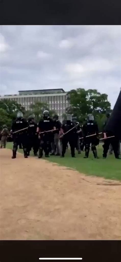 Hot Sexy Aleeya Hutchins Bikini Pics