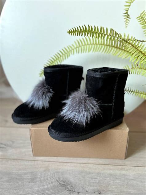 Зимові ️ жіночі уггі ️ — цена 1399 грн в каталоге Угги Купить женские вещи по доступной цене на