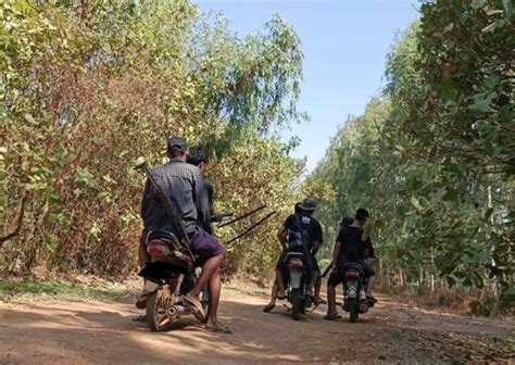 ပေါင်းတည်တွင် စစ်တပ် စစ်ကြောင်းကို တိုက်ခိုက်မှု စစ်သား ၆ ဦးသေဆုံးပြီး ဒဏ်ရာရသူများကို ရွှေတောင