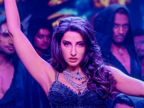 Nora Fatehi Is Back With A Bang In Dilbar Ki Aankhon Ka From Thamma