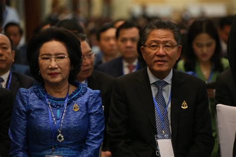 សម្តេចធិបតី ហ៊ុន ម៉ាណែត ណែនាំឱ្យរដ្ឋបាលខេត្តព្រះសីហនុយកចិត្តទុកដាក់លើបញ្ហាសន្តិសុខ សណ្ដាប់ធ្នាប់