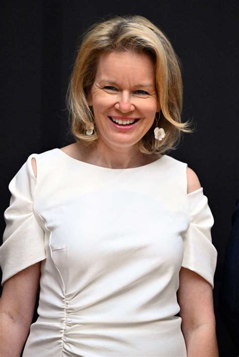 La Reine Mathilde Plongée Dans Le Voyage Nocturne De Hans Op De Beeck