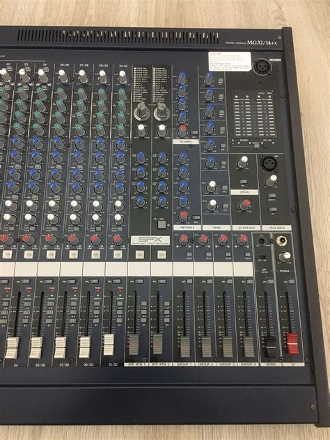 Yamaha Mg32 14fx Con Flight Case Mixer Yamaha