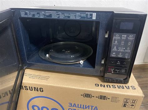 Cuptor cu microunde Samsung MC28H5013AK/BW