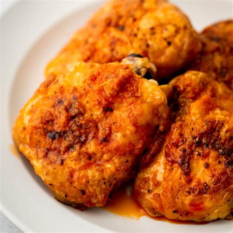 Crispy Cast Iron Skillet Chicken Thighs And Carrots The Dizzy Cook