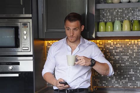 დაე სრულიად სამყარომ Kerem Bürsin Georgian Fans