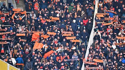 Coupe De France Le Stade Lavallois Se Déplacera Au Puy En Velay N2 En 8e De Finale Ici