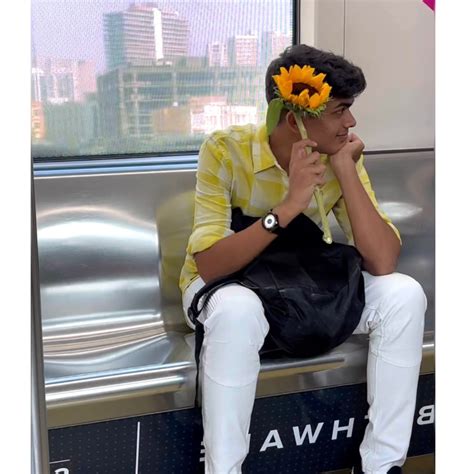 Smeet Shah Tag Her In The Comments🌻🌻🌻 Prank Rjmahvash