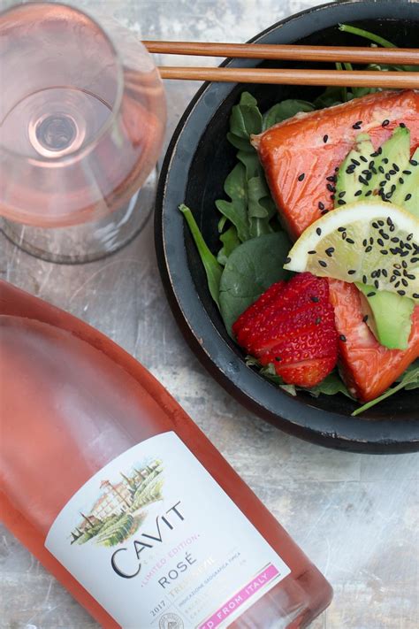 Rosé Cavit Collection