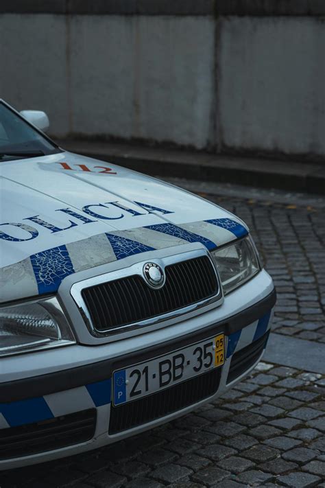 Darmowe Zdjęcie Z Kategorii Bezpieczeństwo Na Drogach Bezpieczeństwo Publiczne Brukowana Ulica