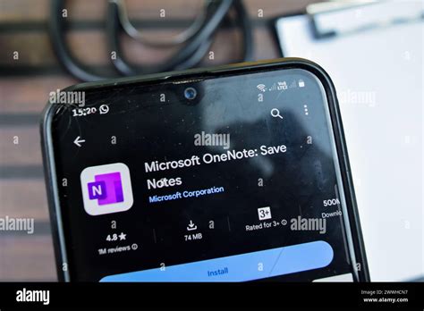 Microsoft OneNote Application On Smartphone Screen Save Notes Is A Freeware Web Browser