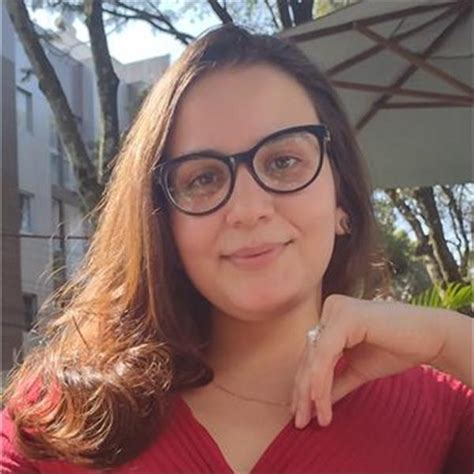 Fabíula Paulo De Freitas Manhães Professor De Vitória