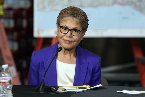 La Mayor Imposes Limited Curfew As Protests Draw On Politico