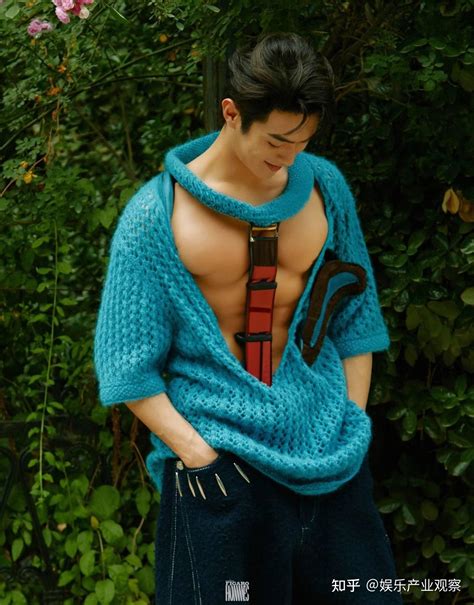 当男明星开始秀肌肉，肖战许光汉太帅，许凯太意外了！ 知乎