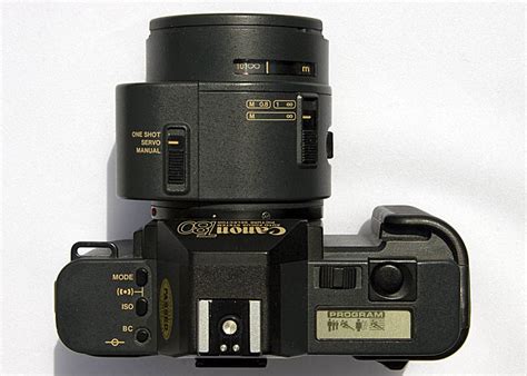 Early Auto Focus Cameras A Flash Of Darkness