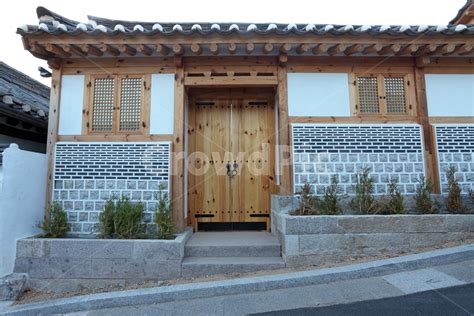 한옥 대문 문 집 주택 사진 이미지 일러스트 캘리그라피 프리이미지작가